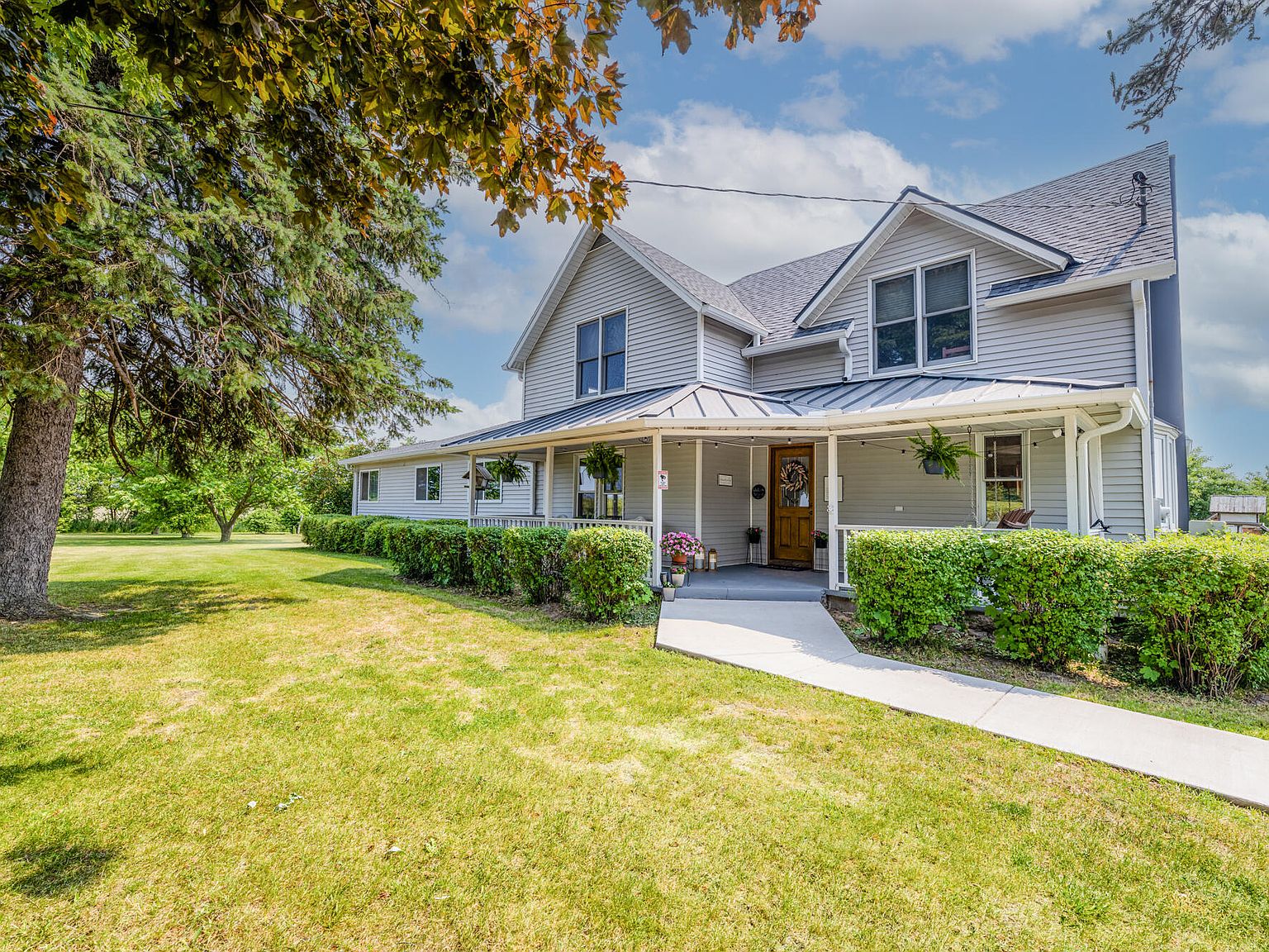 10627 Miller Rd, Baroda, MI 49101 | Zillow