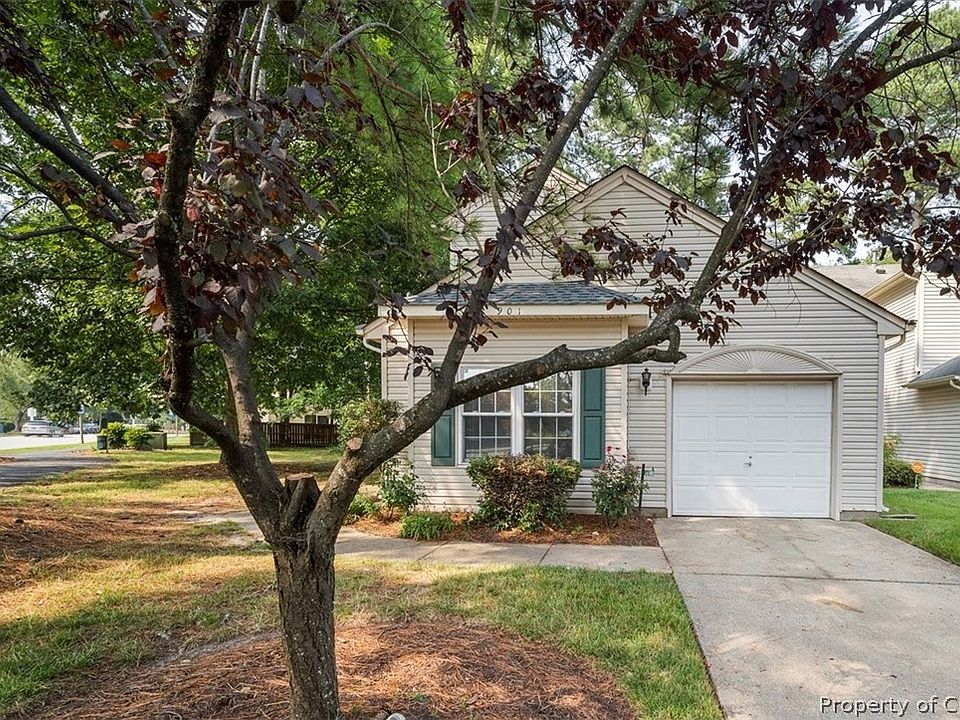 901 Lake Forest Dr, Newport News, VA 23602 | Zillow