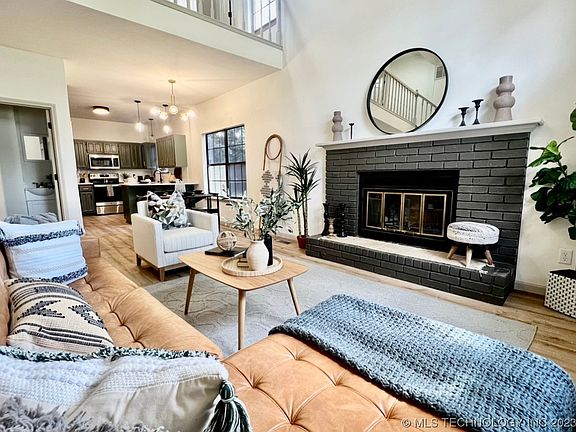 202 W 34th St, Sand Springs, OK 74063 | MLS #2325617 | Zillow