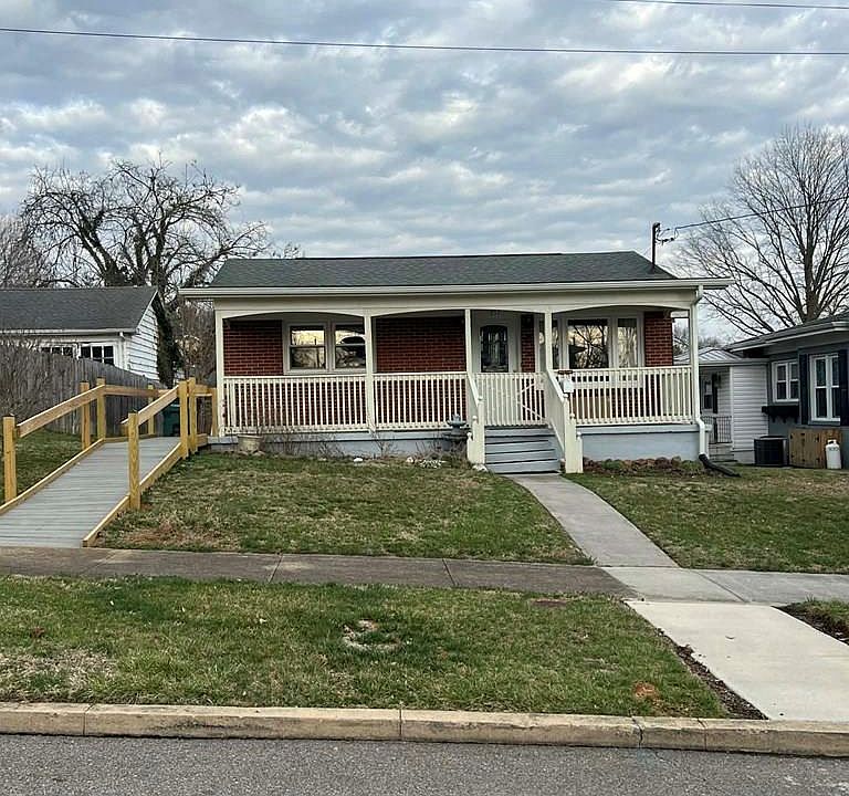 751 Park St, Bristol, VA 24201 | Zillow