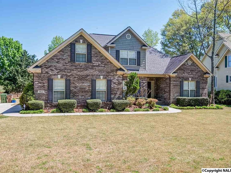 1422 Vestavia Dr SW, Decatur, AL 35603 | Zillow