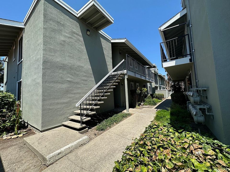 3770 W Benjamin Holt Dr APT 10, Stockton, CA 95219 | MLS #224024221 ...