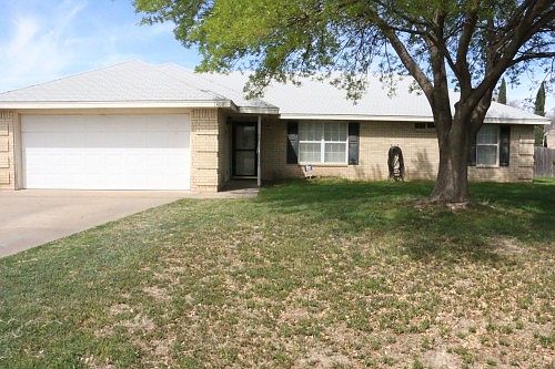 1408 Hillary Ct, San Angelo, TX 76901 | Zillow