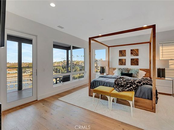 221 Carnation Ave, Corona Del Mar, CA 92625 | MLS #OC24247873 | Zillow