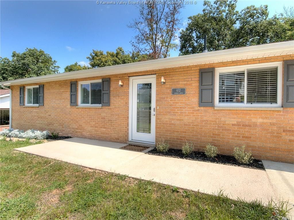 672 Gordon Dr, Charleston, WV 25314 | Zillow