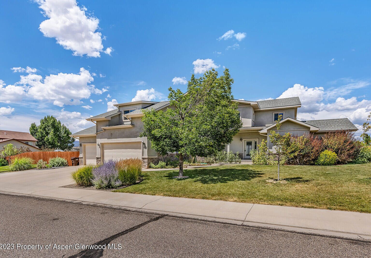 872 E 19th St, Rifle, CO 81650 | Zillow