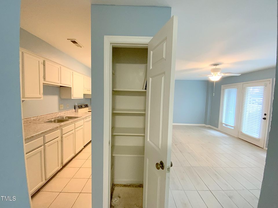 1300 Park Glen Dr Raleigh NC | Zillow