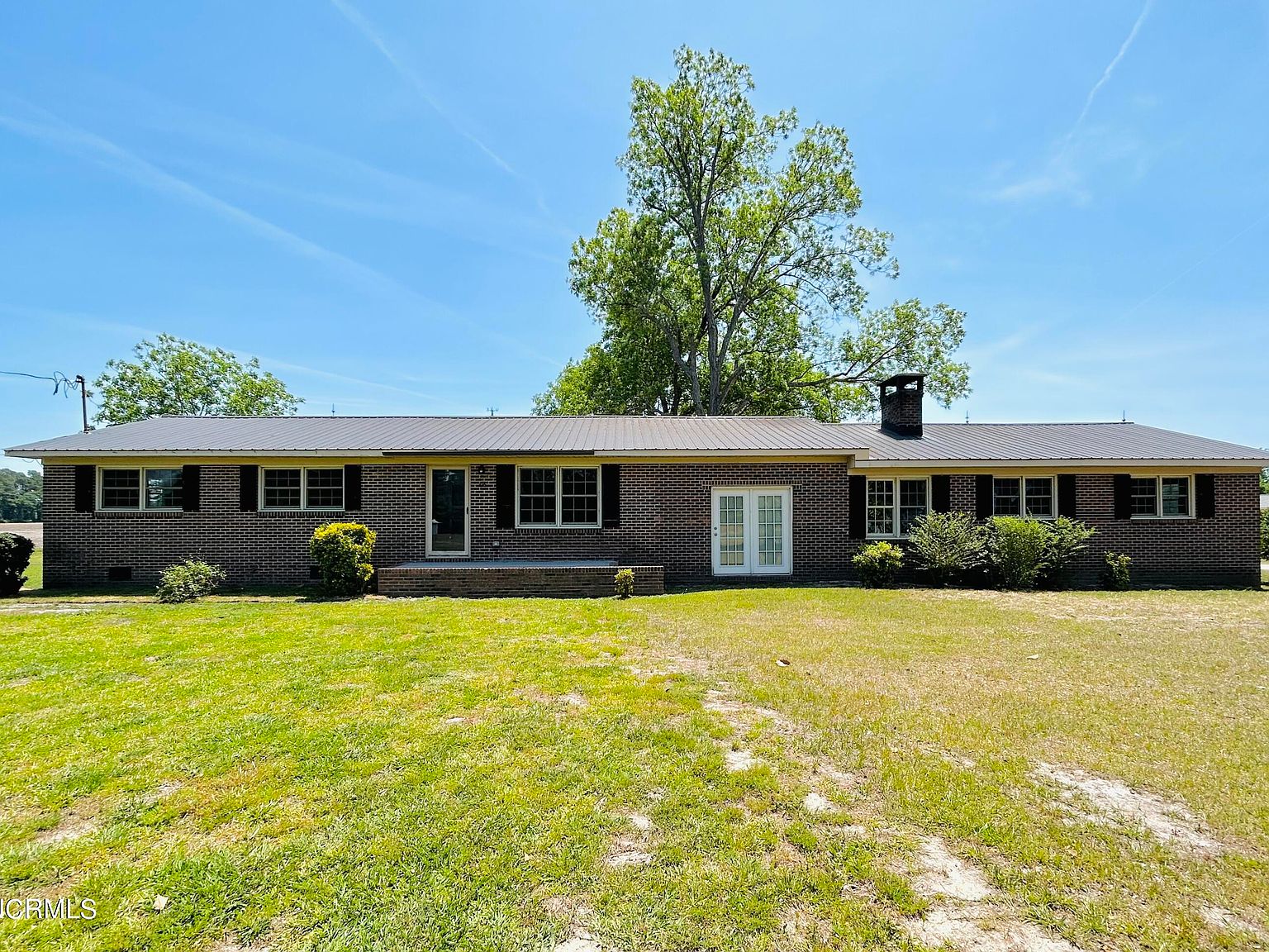 406 S Nc-111, Chinquapin, NC 28521 | Zillow