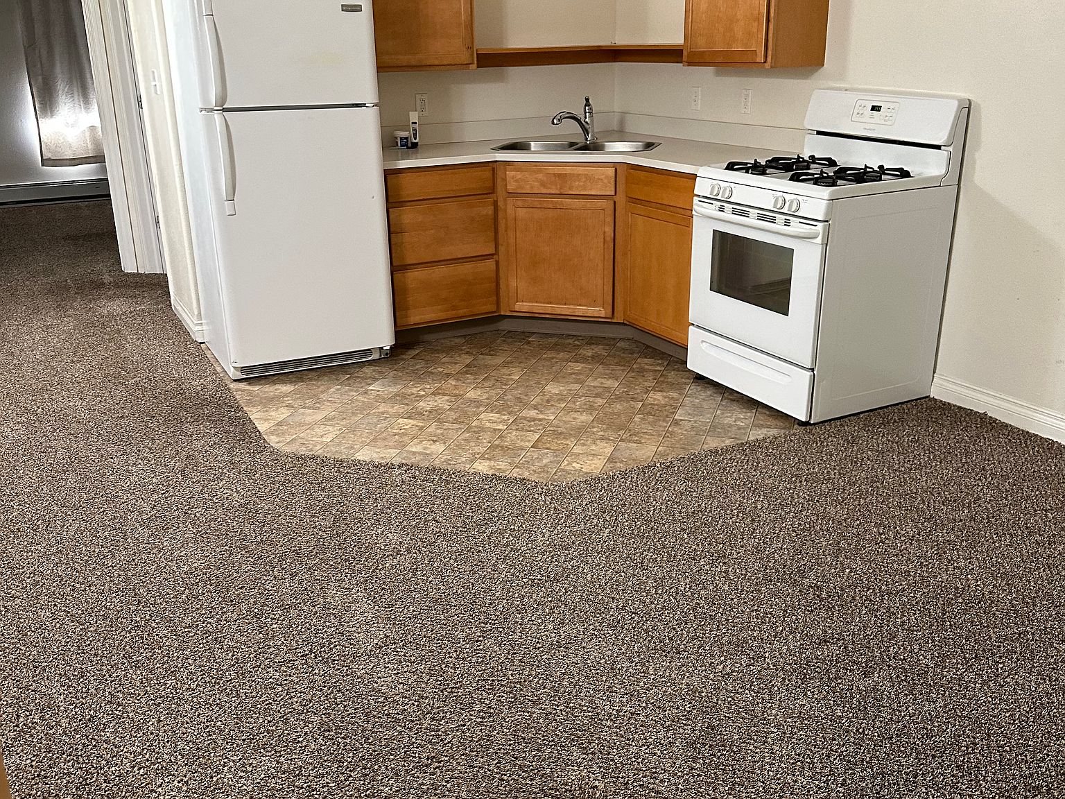 609 Central Ave #23, Great Falls, MT 59401 | Zillow