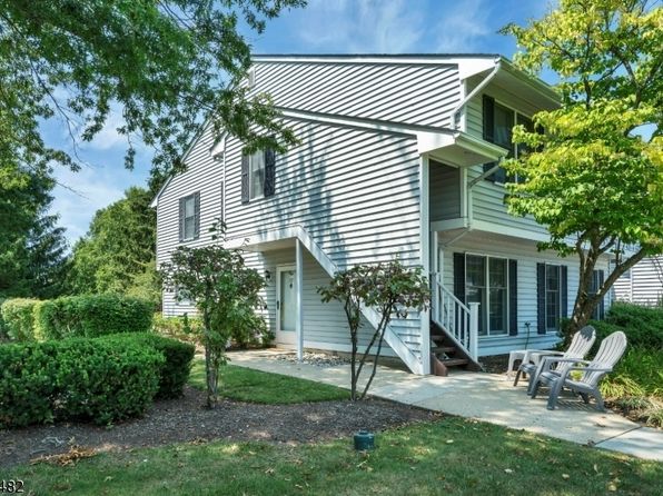 Three Bridges NJ Condos & Apartments For Sale - 3 Listings | Zillow