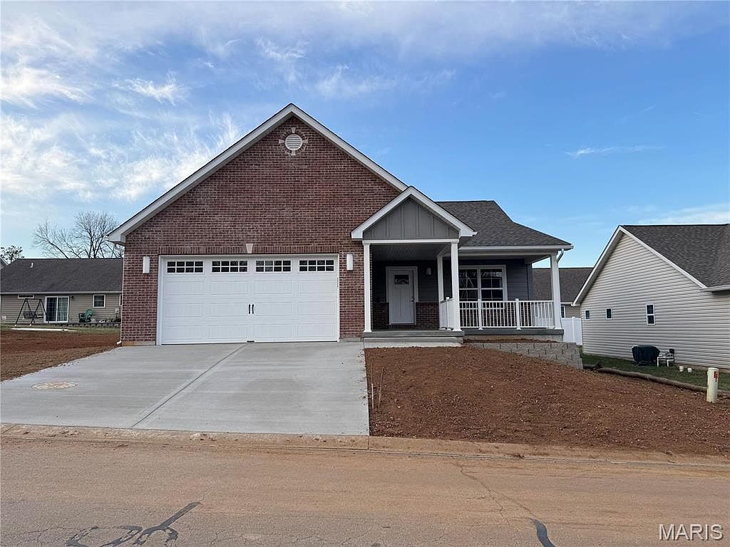 40 Butterfield, Farmington, MO 63640 | MLS #25009130 | Zillow