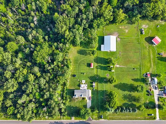 360 W Gordonville Rd, Midland, MI 48640 | MLS #50149766 | Zillow