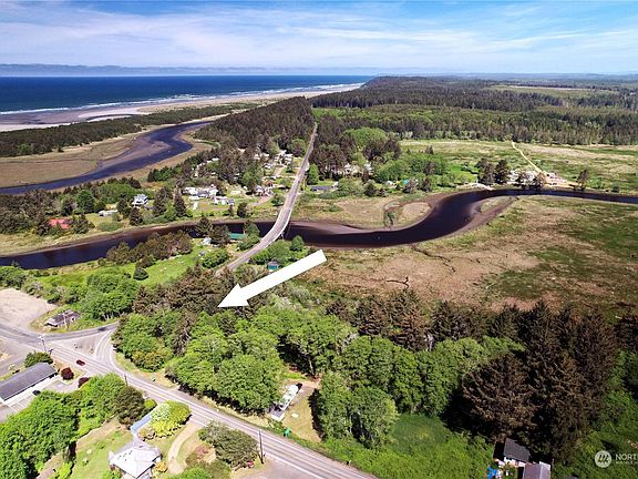 732 Copalis Beach Road, Copalis Beach, WA 98535 | MLS #2071143 | Zillow