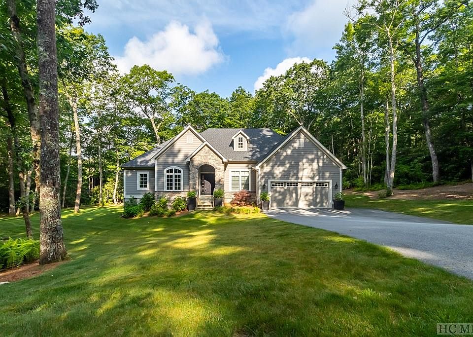 135 Ridge Ln, Highlands, NC 28741 | MLS #102544 | Zillow