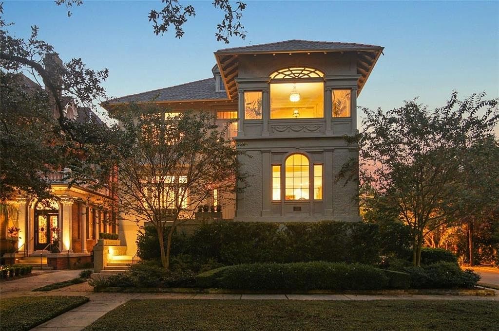 1734 Palmer Ave, New Orleans, LA 70118 | Zillow
