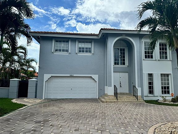 9852 SW 158th Ct, Miami, FL 33196 | Zillow