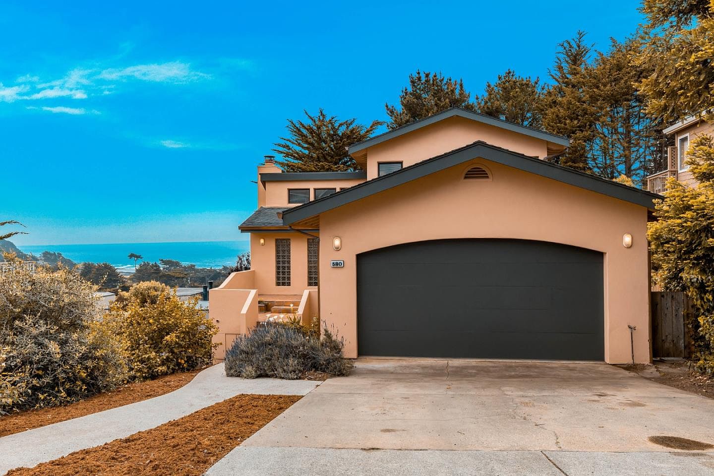 580 Stetson St, Moss Beach, CA 94038 | Zillow