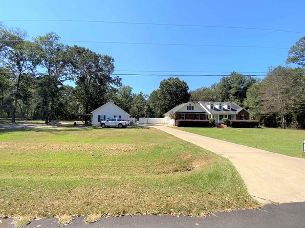 Cochran GA Real Estate - Cochran GA Homes For Sale | Zillow