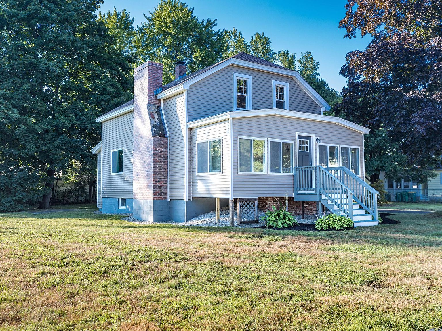 90 Maple Street, Rochester, NH 03867 | Zillow
