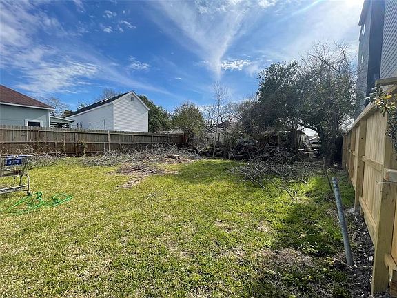 3514 Runnels St, Houston, TX 77003 | MLS #26054236 | Zillow