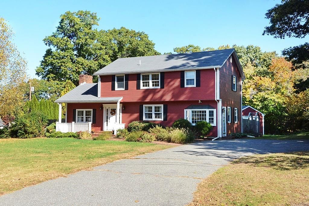2 Red Coach Rd, South Hamilton, MA 01982 | Zillow