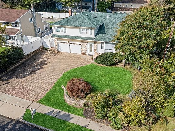 64 Wicks Path, Commack, NY 11725 | MLS #3524300 | Zillow