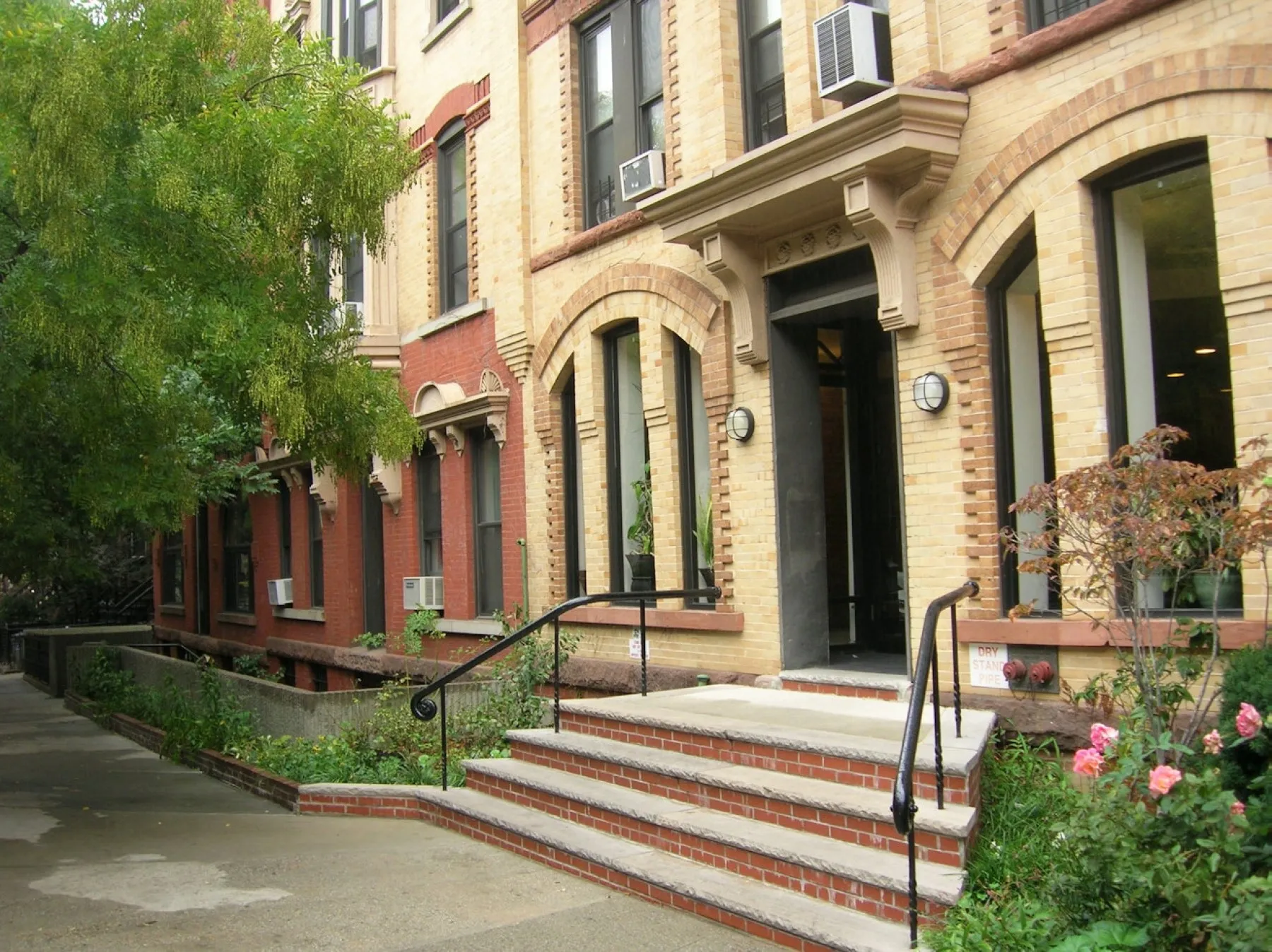195 Garfield Place #1B in Park Slope, Brooklyn | StreetEasy