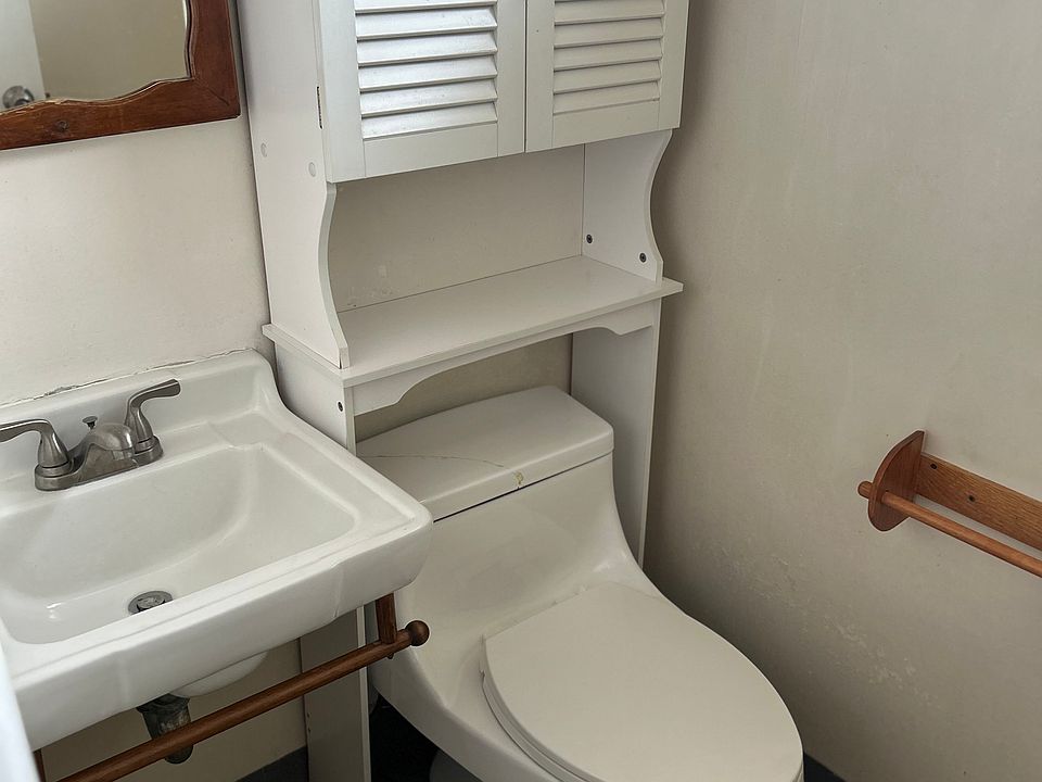 411 Roberts Ave, Moorpark, CA 93021 | Zillow