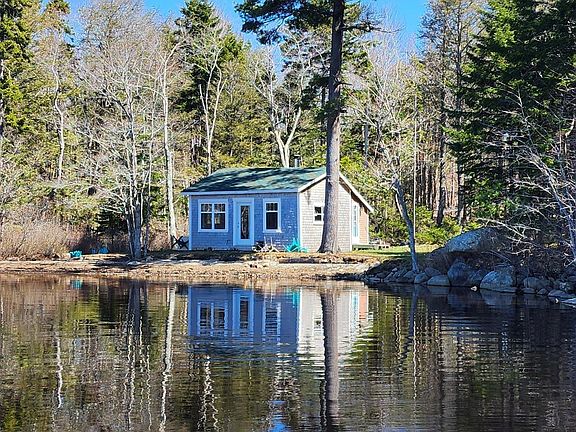 55 Lake Shore Dr, Digby, NS B0W 1H0 | MLS #202428488 | Zillow