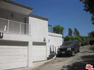 8469 Hillside Ave, Los Angeles, CA 90069 | Zillow