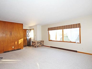 145 N Lake Shore Dr, Decatur, IL 62521 | Zillow