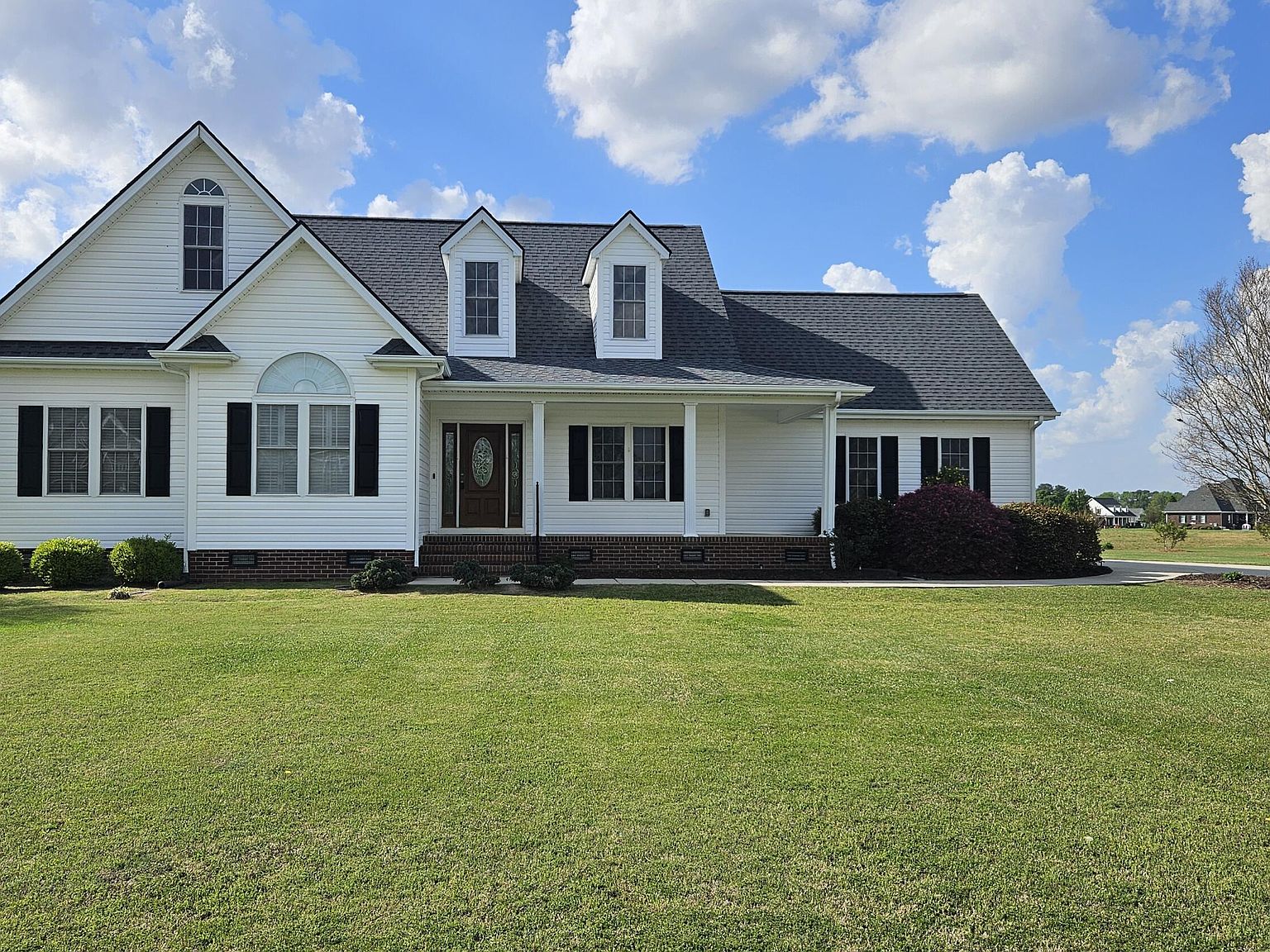 1642 Timberlake Drive, Clinton, NC 28328 | Zillow