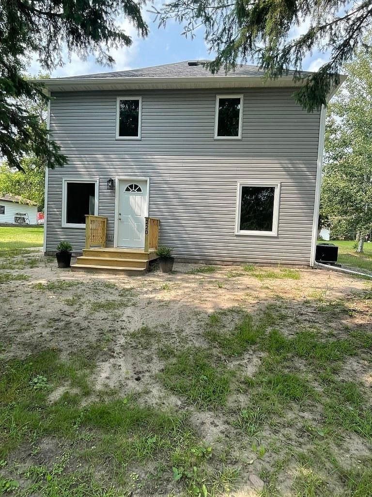 220 N Dayton Ave, Parkers Prairie, MN 56361 | MLS #6403356 | Zillow
