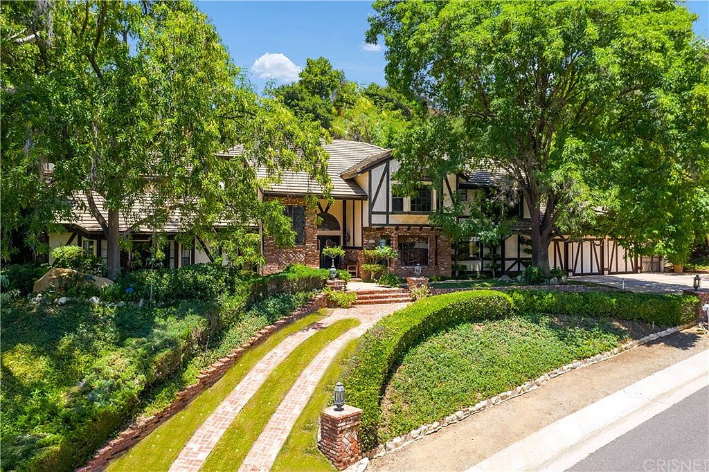 27 Buckskin Rd, Bell Canyon, CA 91307 | Zillow