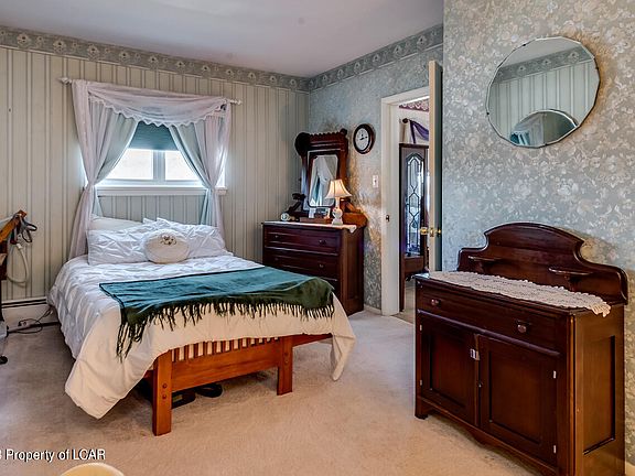 46 Lakeside Dr, Harveys Lake, PA 18618 | MLS #23-740 | Zillow