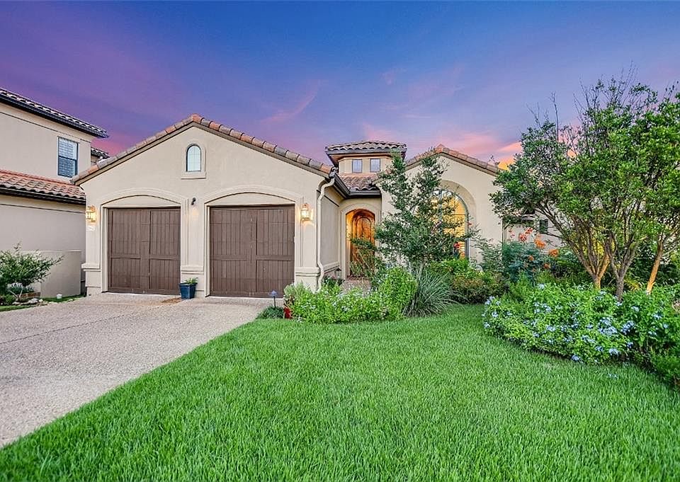 2817 University Club Dr, Austin, TX 78732 | Zillow