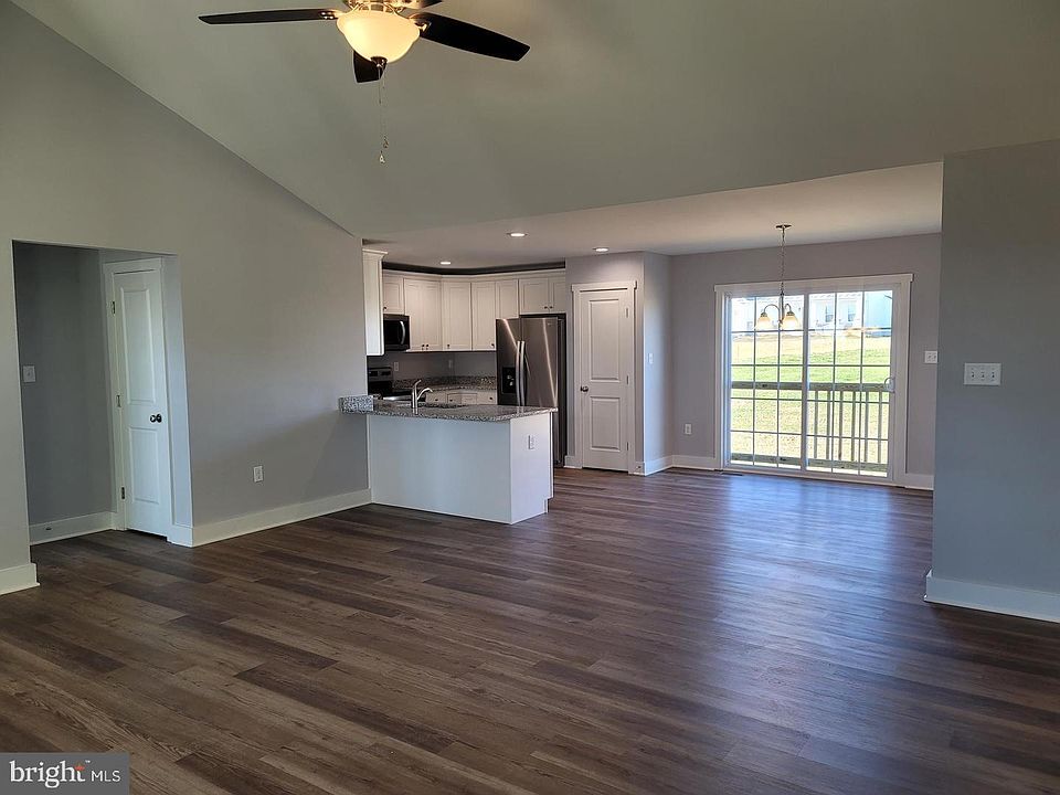 118 Fox Lair Ln LOT 1, Summit Pt, WV 25446 | Zillow