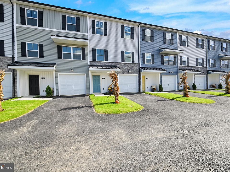15 Landing Pl, York, PA 17408 | Zillow