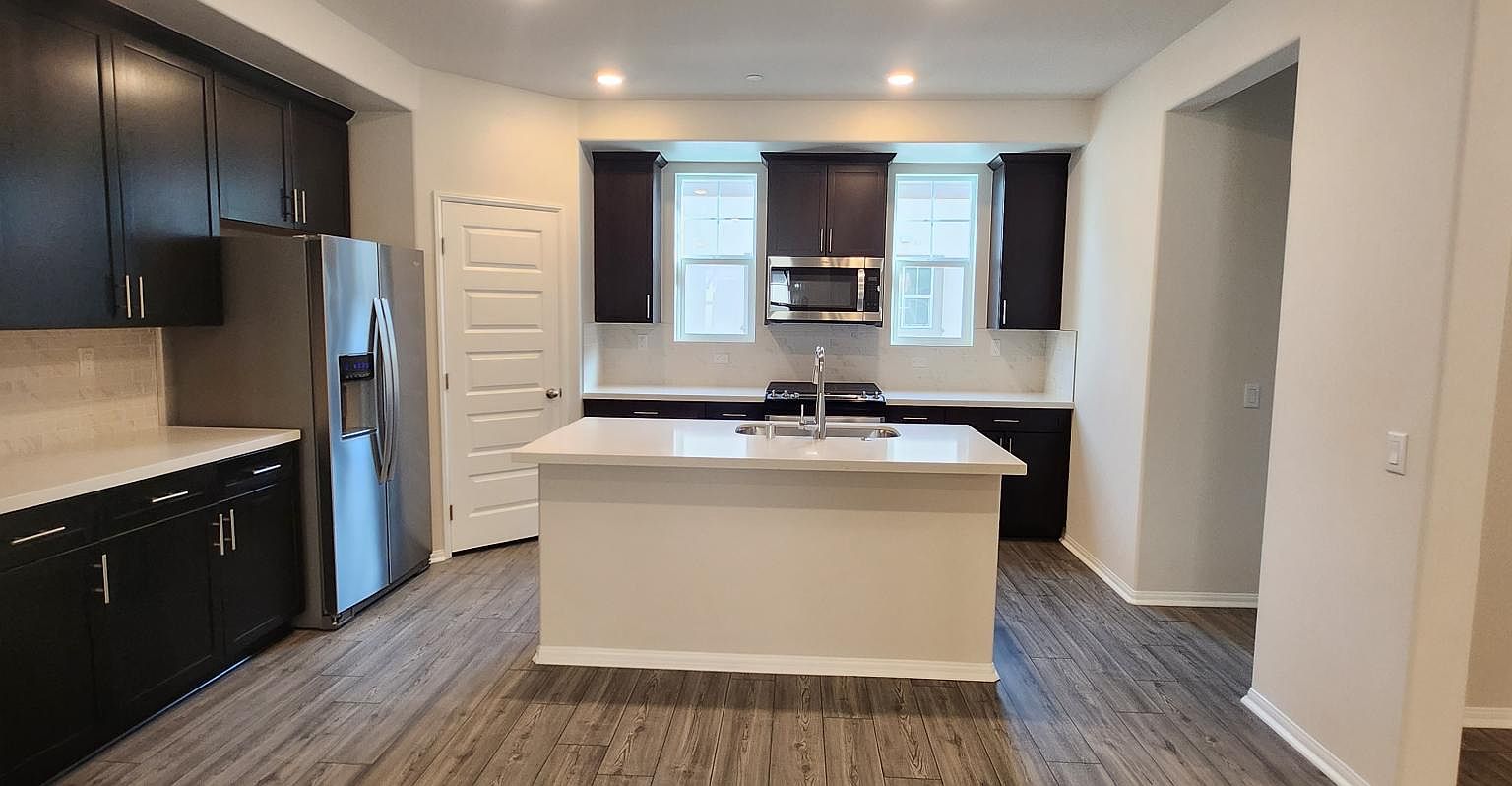 40787 Melrose Dr, Temecula, CA 92591 | Zillow