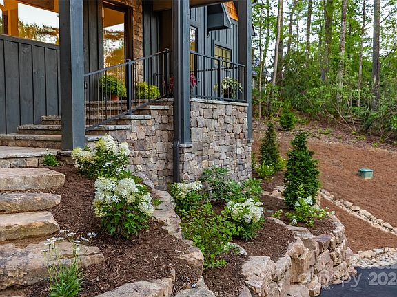 374 Turkey Roost Rd, Sapphire, NC 28774 | Zillow