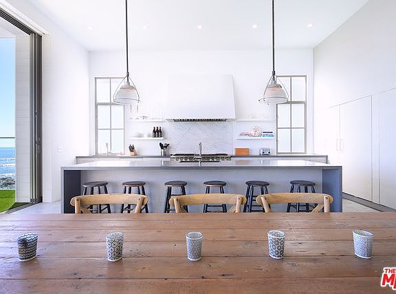 23956 Malibu Rd, Malibu, CA 90265 | Zillow