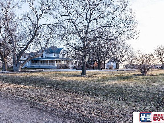 102 Nesbit Ave, Farwell, NE 68838 | Zillow