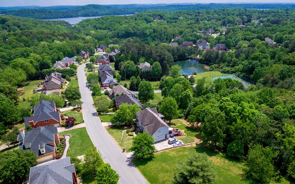 1920 Bay Pointe Dr #73, Hixson, TN 37343 | Zillow