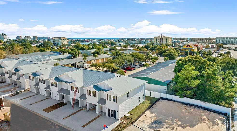 52 Redbird Loop #54, Destin, FL 32541 | Zillow