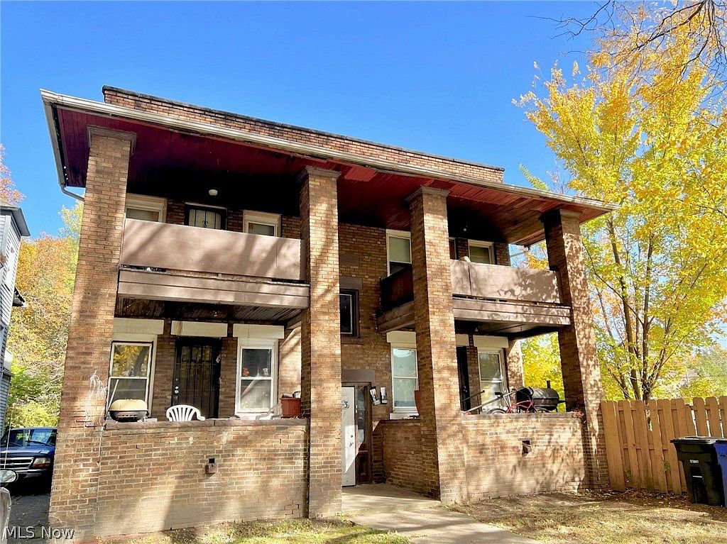 10413 Yale Ave, Cleveland, OH 44108 | Zillow