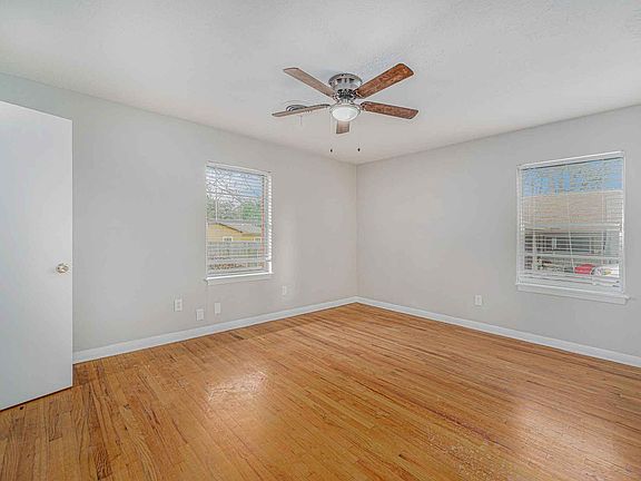 1508 N San Jacinto St, Conroe, TX 77301 | Zillow