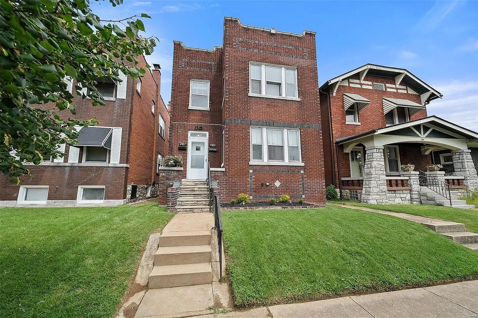 4921 Finkman St #2F, Saint Louis, MO 63109 | Zillow