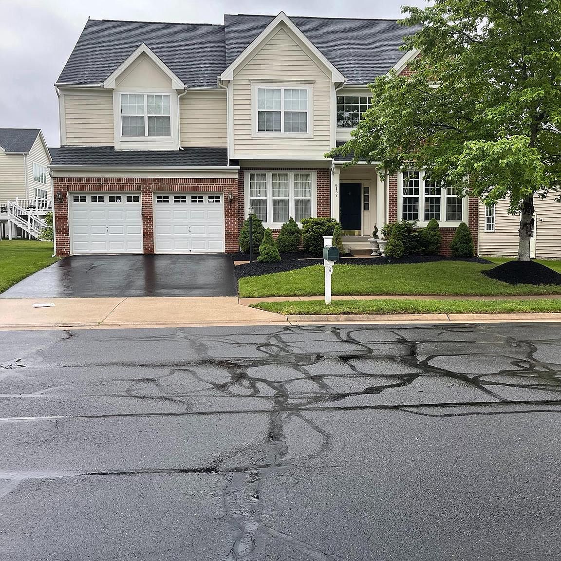 6137 Michener Dr, Haymarket, VA 20169 | MLS #VAPW2076362 | Zillow