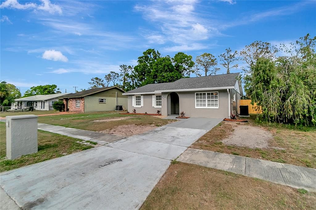 606 Bethune Dr, Plant City, FL 33563 | Zillow