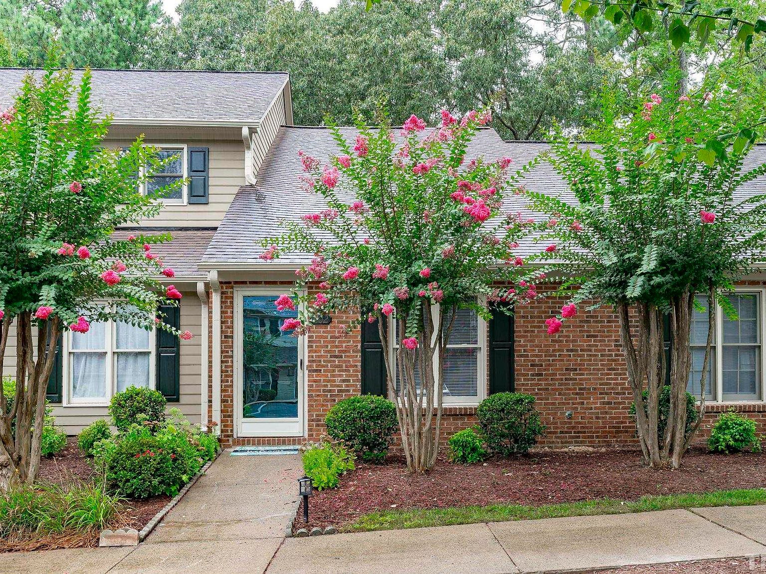 802 Gatehouse Ln, Durham, NC 27707 | MLS #2525133 | Zillow